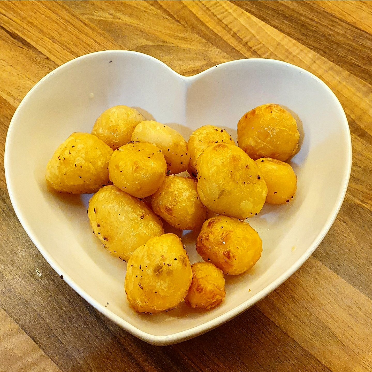 Tinned Potatoes to Roast Potatoes – Jules The Lazy Cook